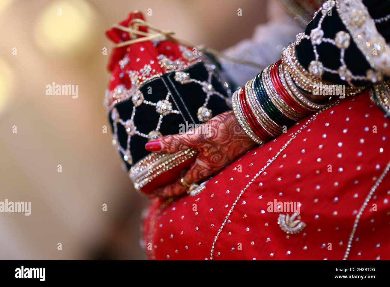 Traditional Asian Wedding Stock Photo - Alamy