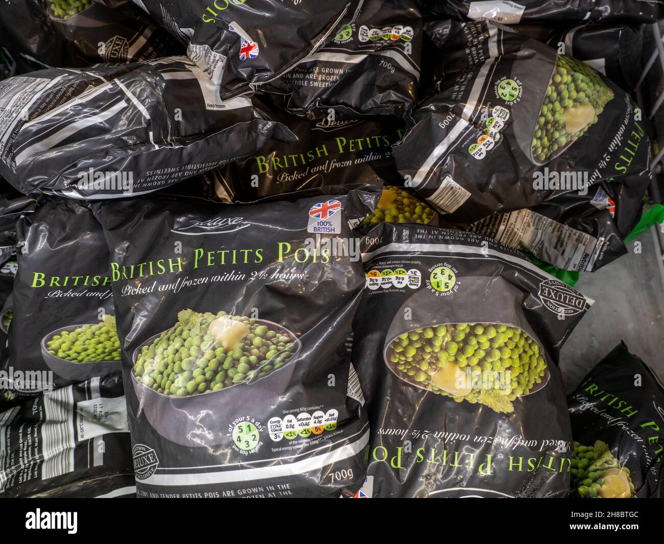 Petit pois hi-res stock photography and images - Alamy