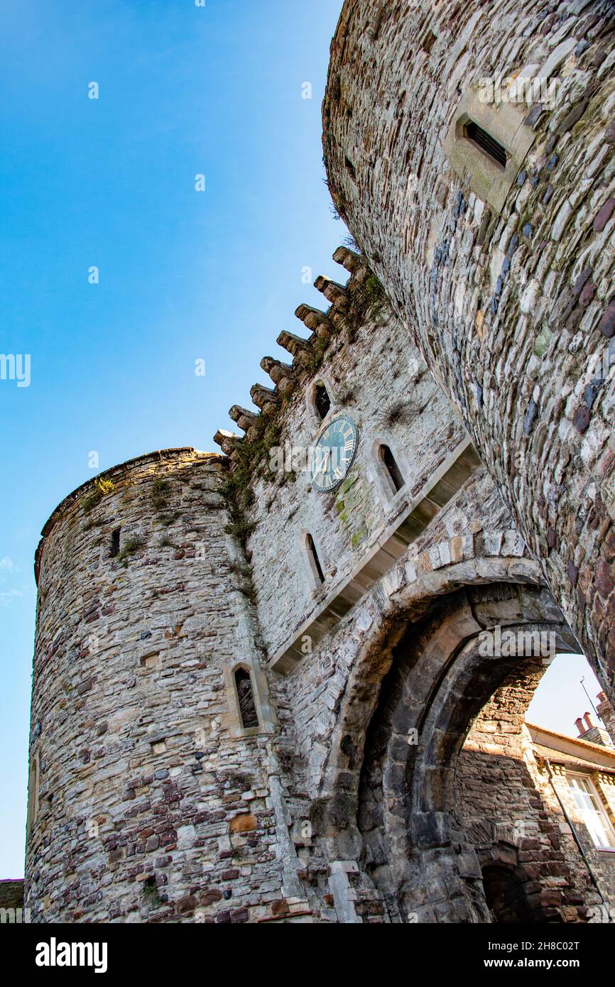 Imposing clock towers hi-res stock photography and images - Alamy