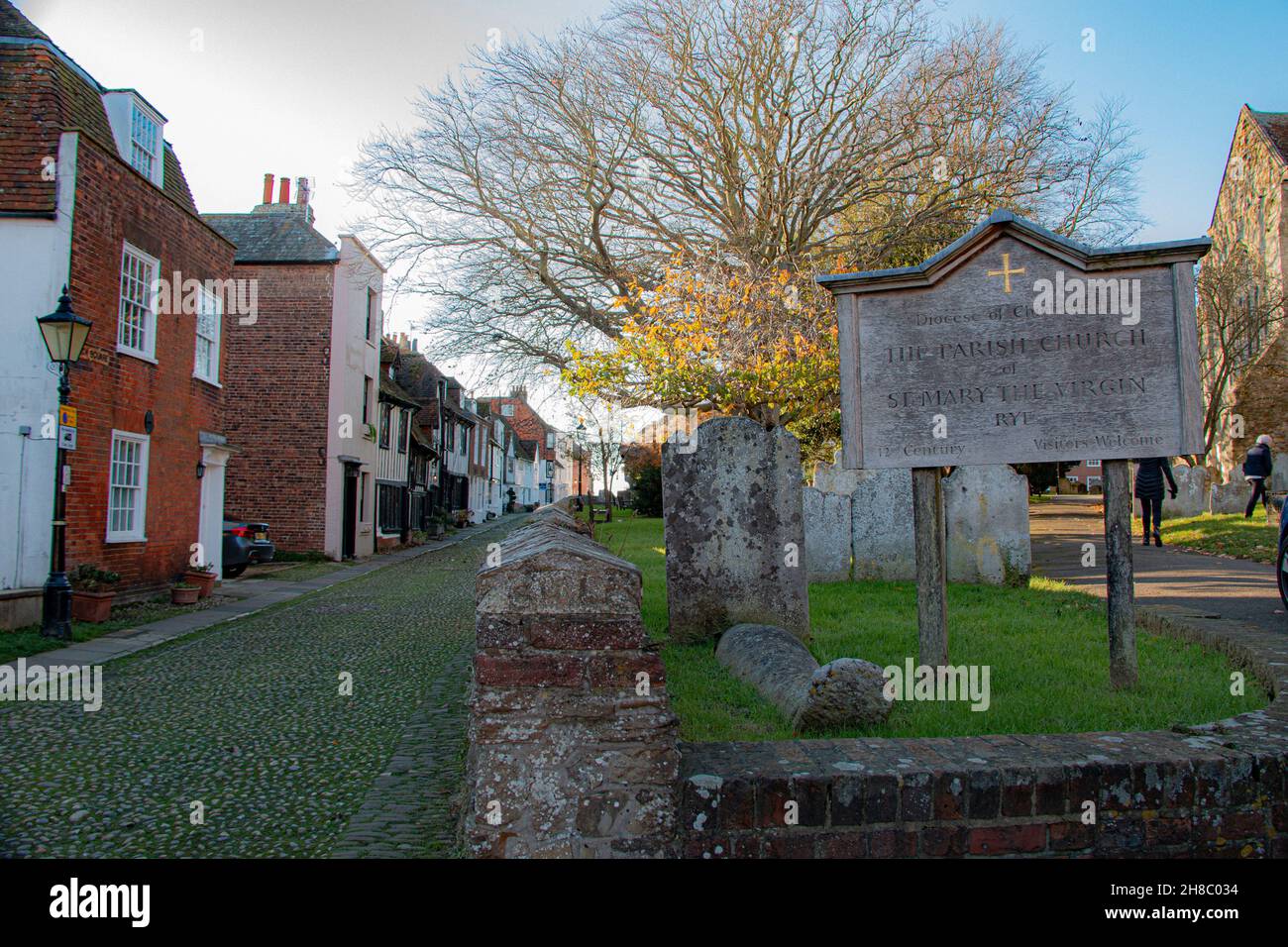 Beautiful 12th century St Marys Church in Rye, East Sussex, a Grade I ...