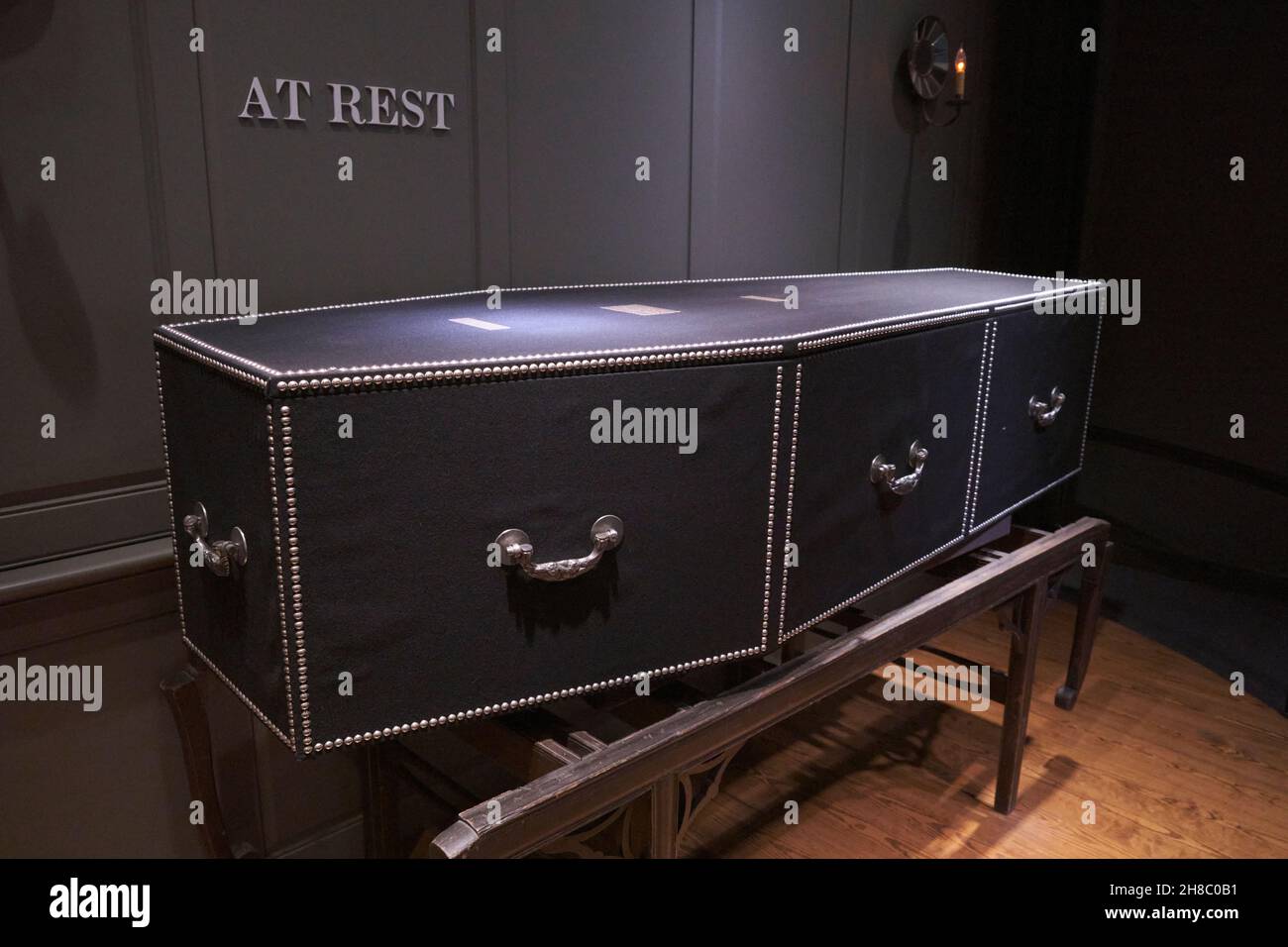 A recreation of the coffin used for George Washington. At President ...