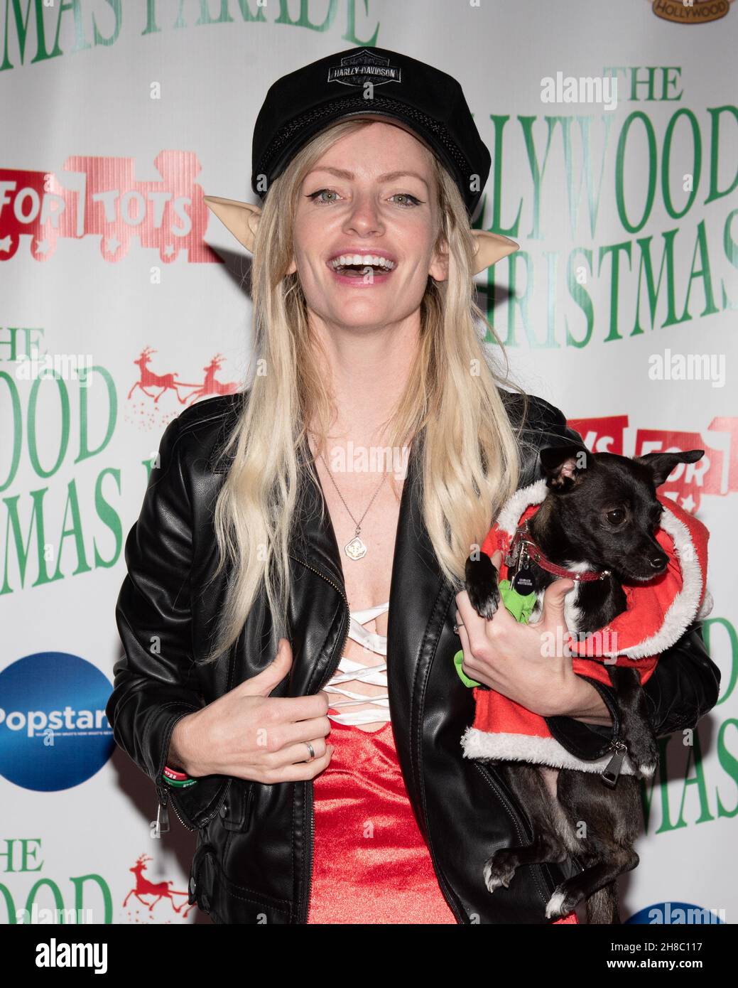 28 November 2021 - Los Angeles, California - Cody Renee Cameron. 89th ...