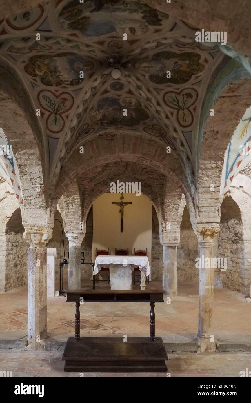 Altar and frescoes hi-res stock photography and images - Alamy