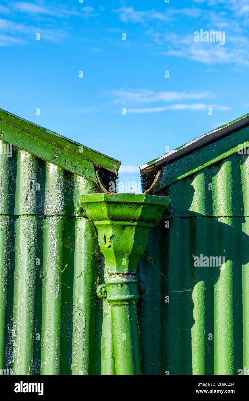 Rain water hopper hi-res stock photography and images - Alamy