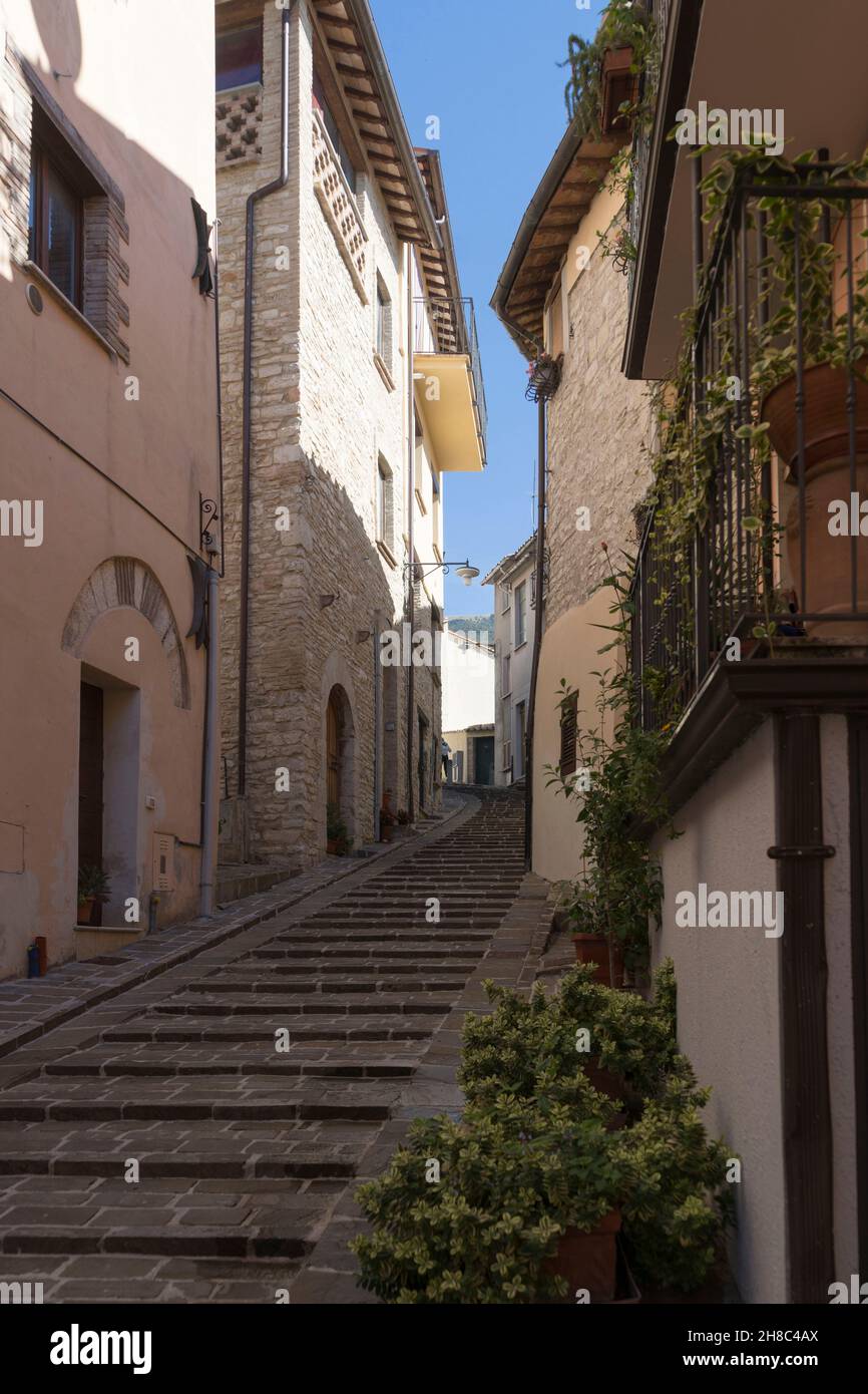 Gualdo hi-res stock photography and images - Alamy