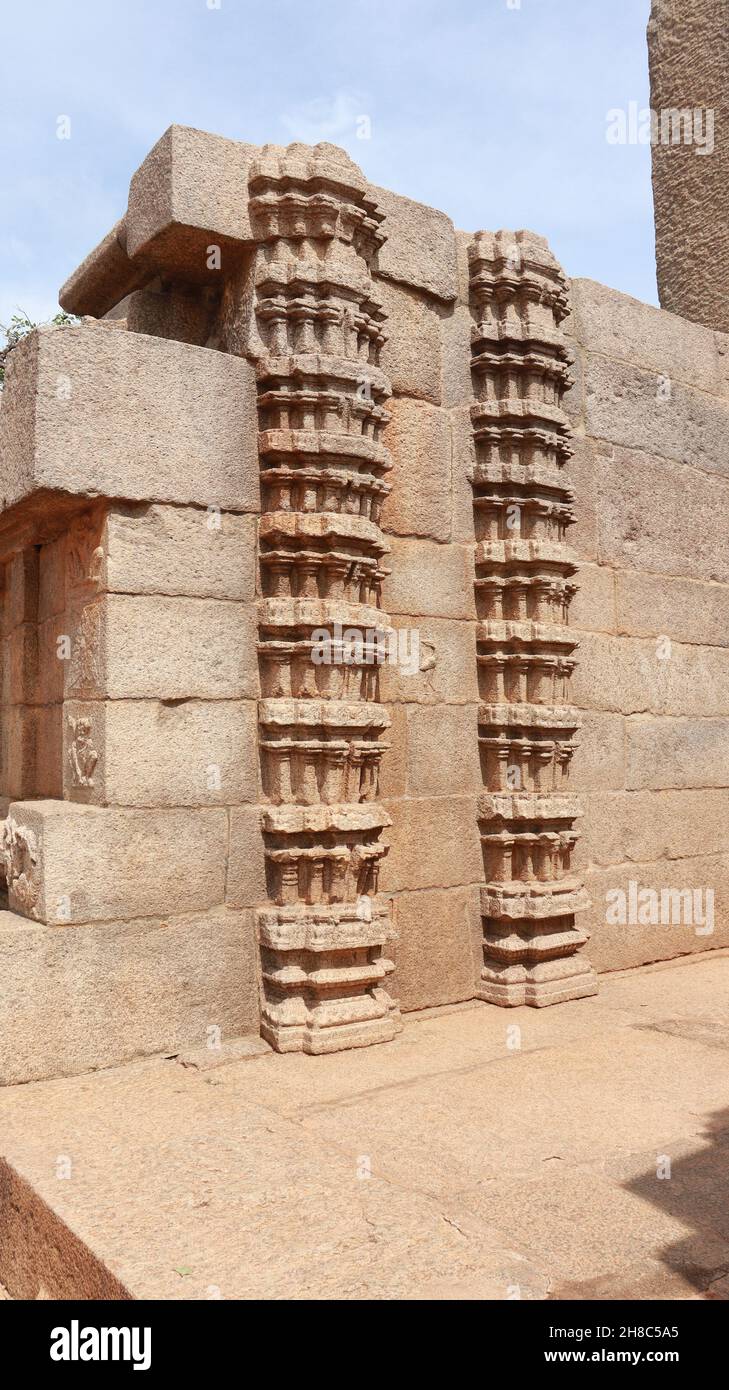 Vijayanagara architecture hi-res stock photography and images - Alamy