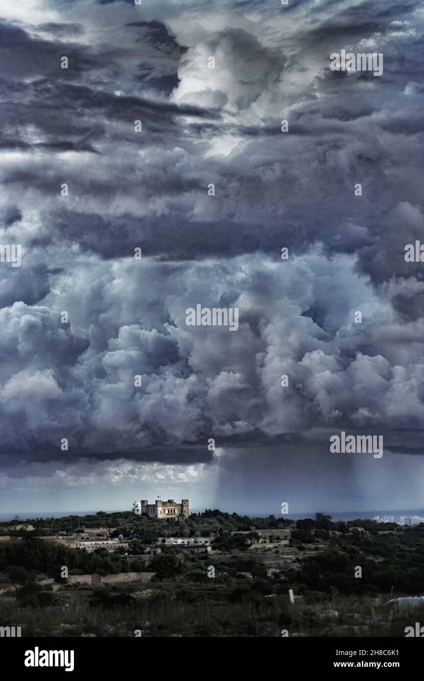 Palazz hi-res stock photography and images - Alamy