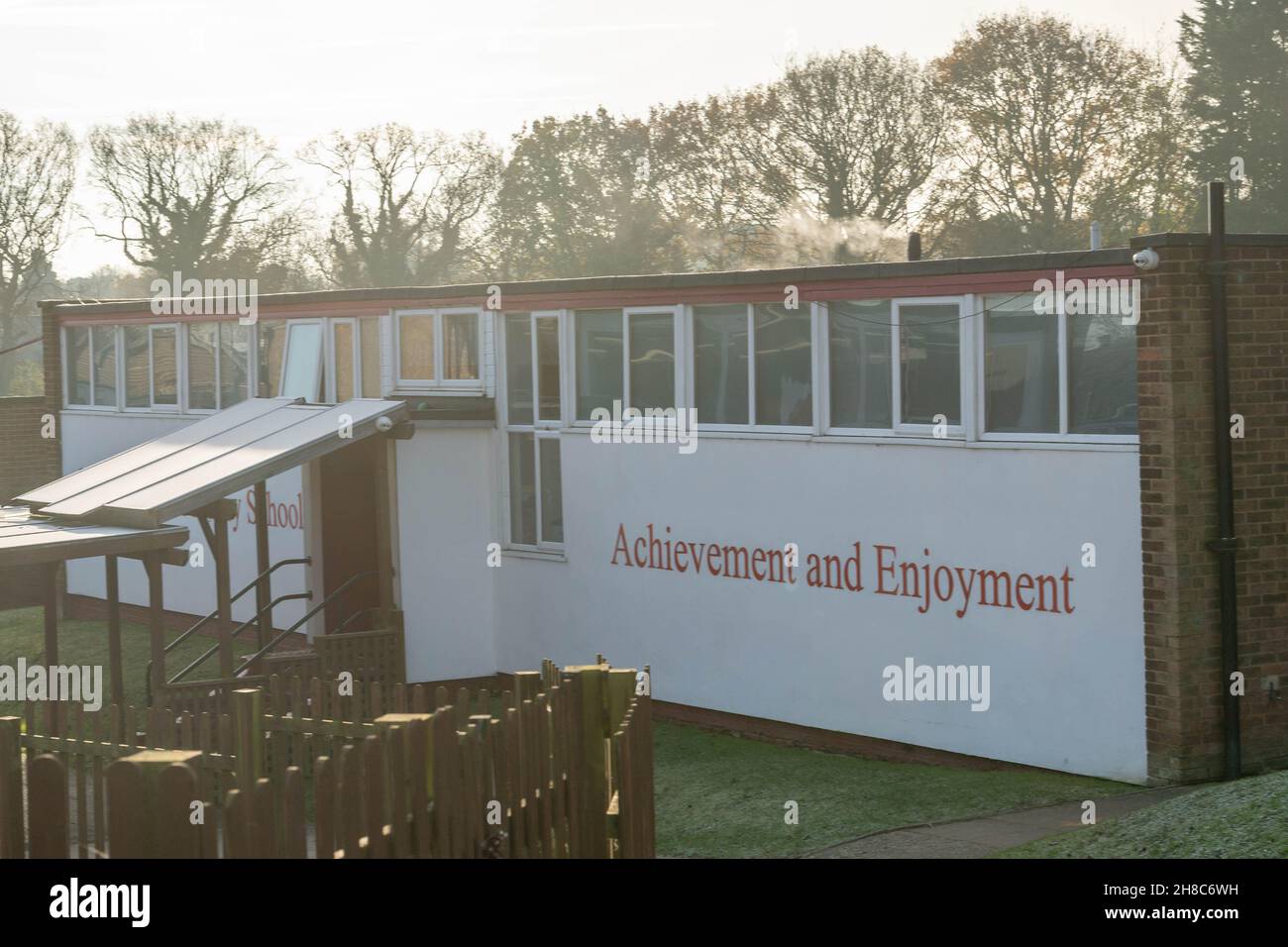 Larchwood primary school hi-res stock photography and images - Alamy