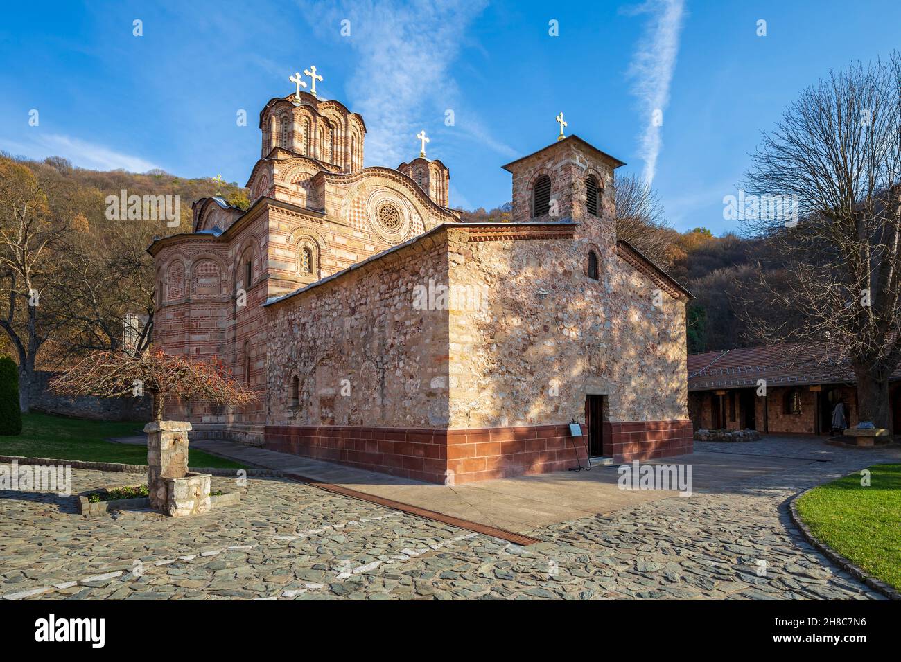 Middle ages monastery hi-res stock photography and images - Alamy