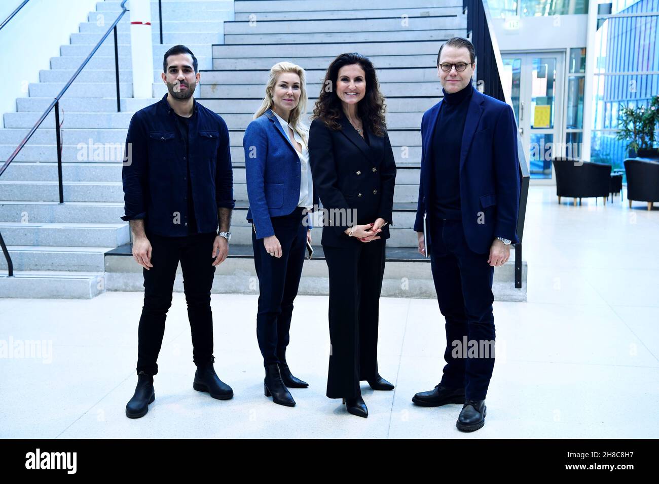 Jessica lofstrom hi-res stock photography and images - Alamy