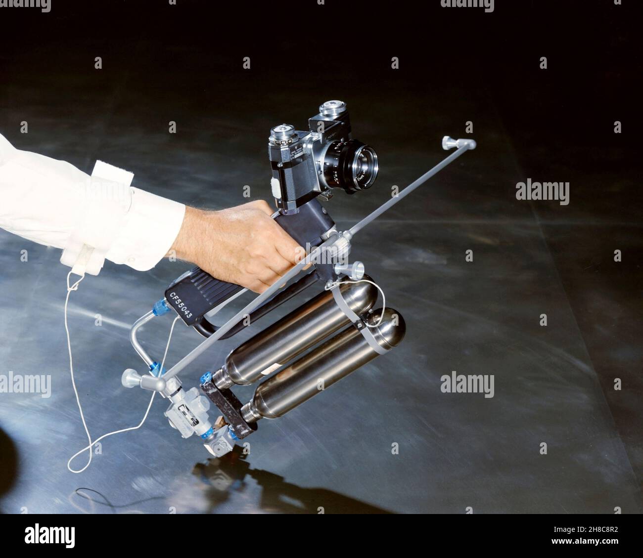 Man operated propulsion systems hi-res stock photography and images - Alamy