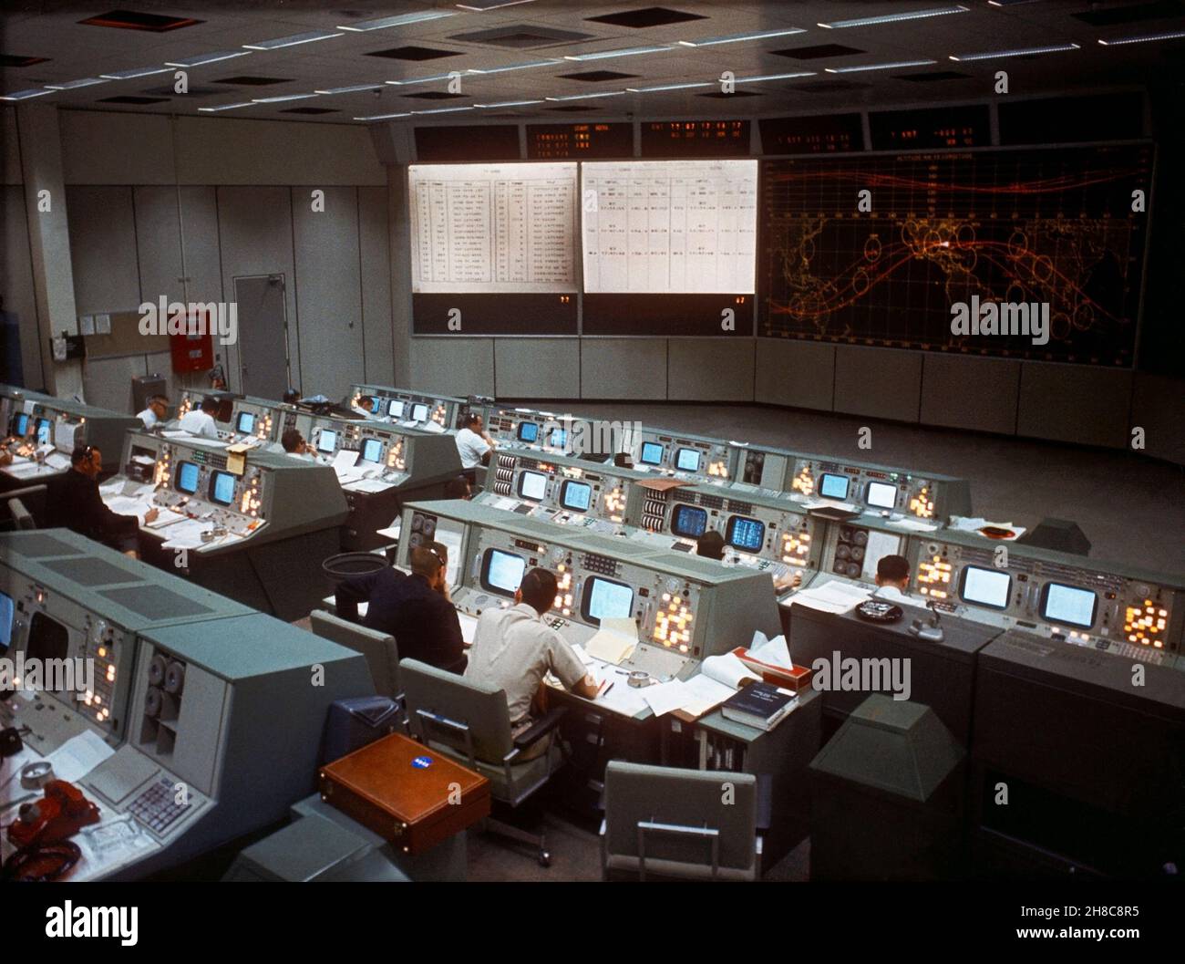 (7 Dec. 1965) --- An overall view of the Manned Spacecraft Center's ...