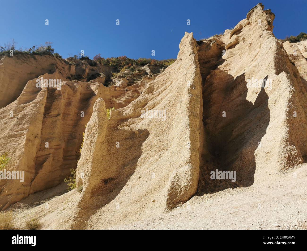 Scenic view of the Canyon of Lame Rosse in Fiastra, Marche, Italy Stock ...