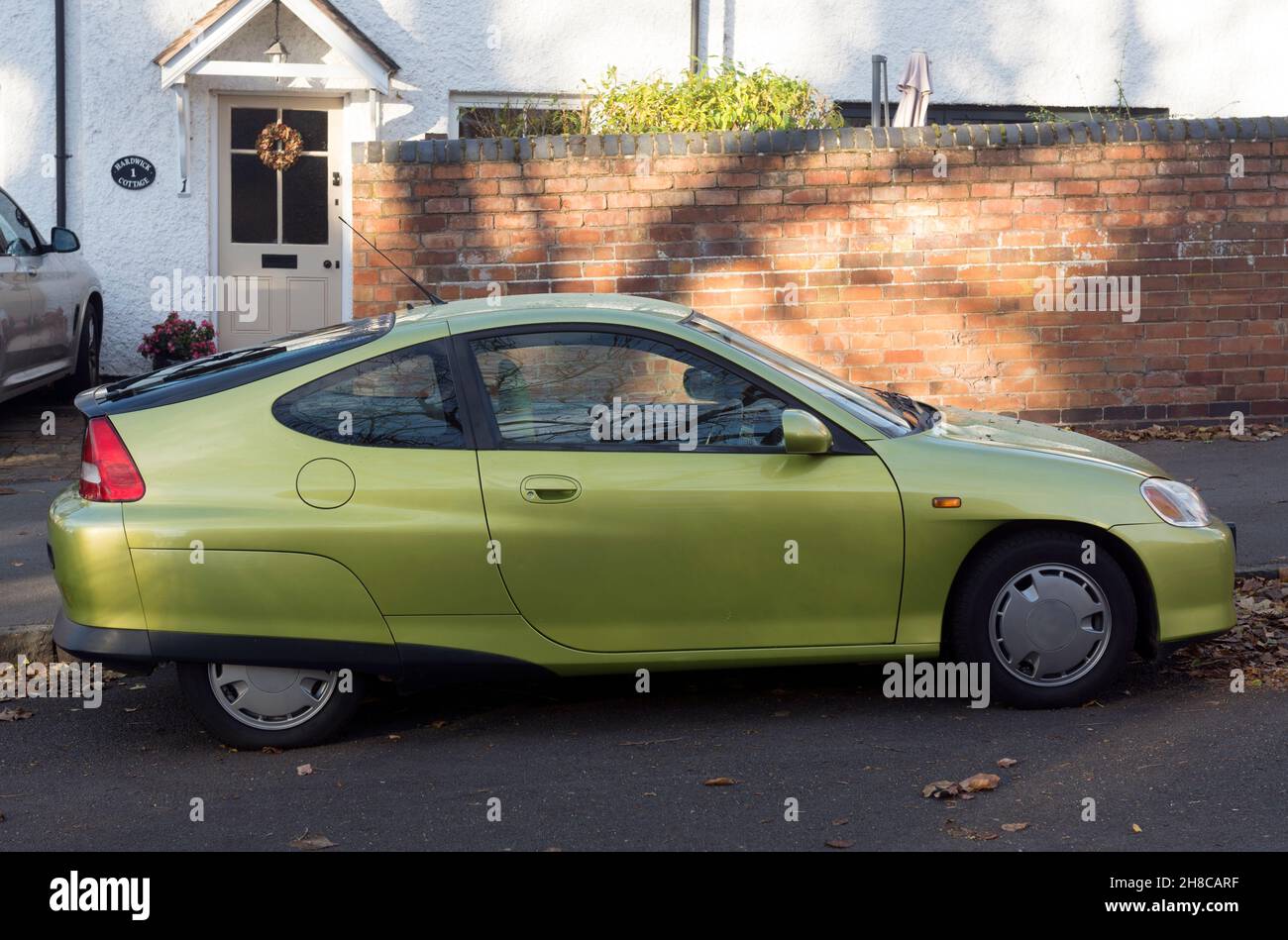 Honda insight hybrid car hi-res stock photography and images - Alamy