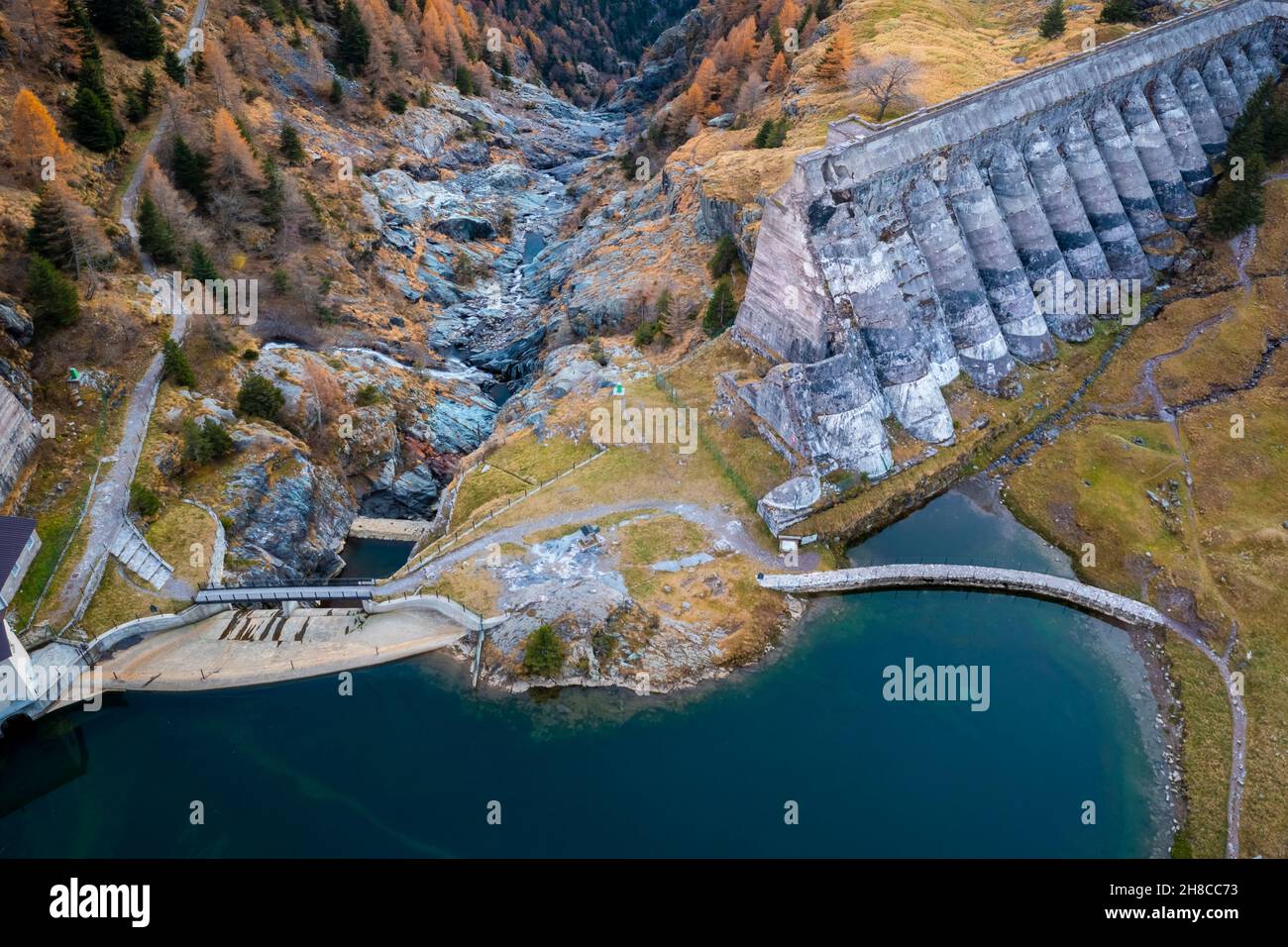 Diga ruins hi-res stock photography and images - Alamy