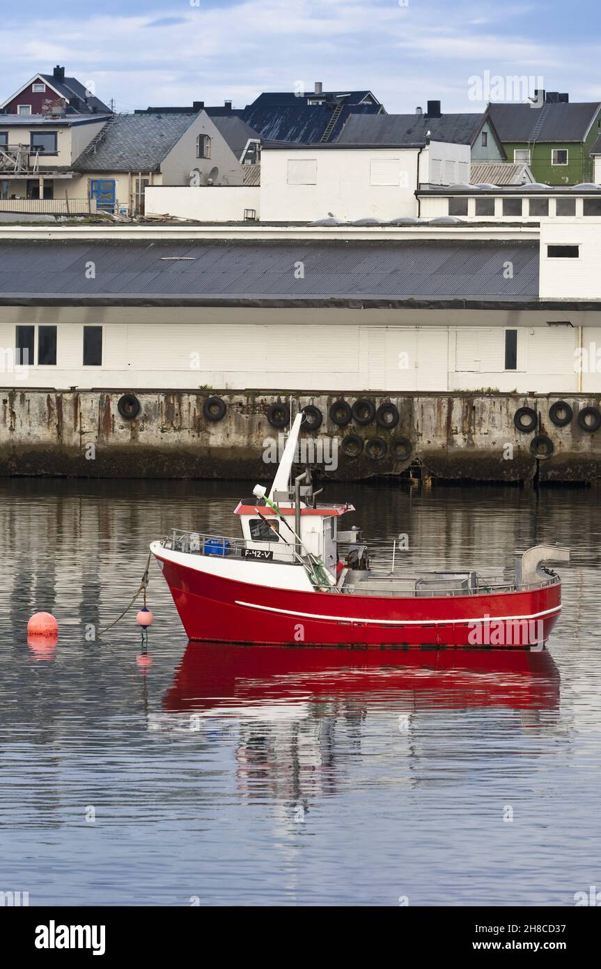 Norway europe scandinavia harbours boats boat hi-res stock photography ...