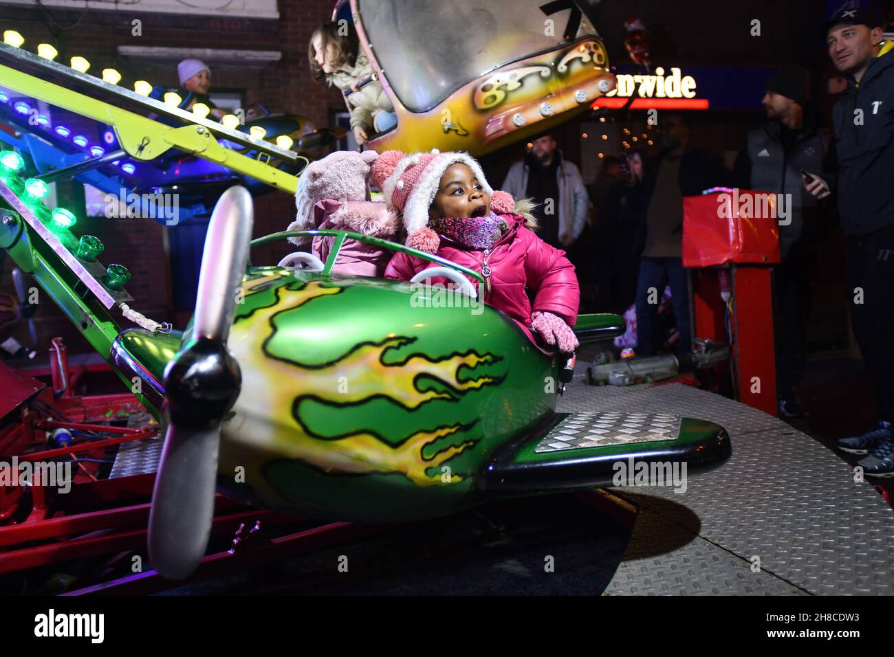 Fairground rides uk hi-res stock photography and images - Alamy