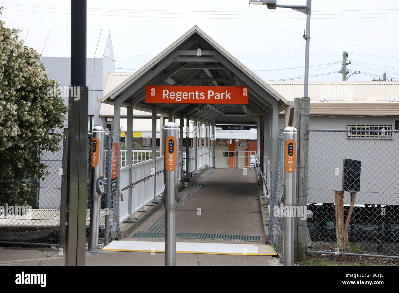 Regents park station hi-res stock photography and images - Alamy