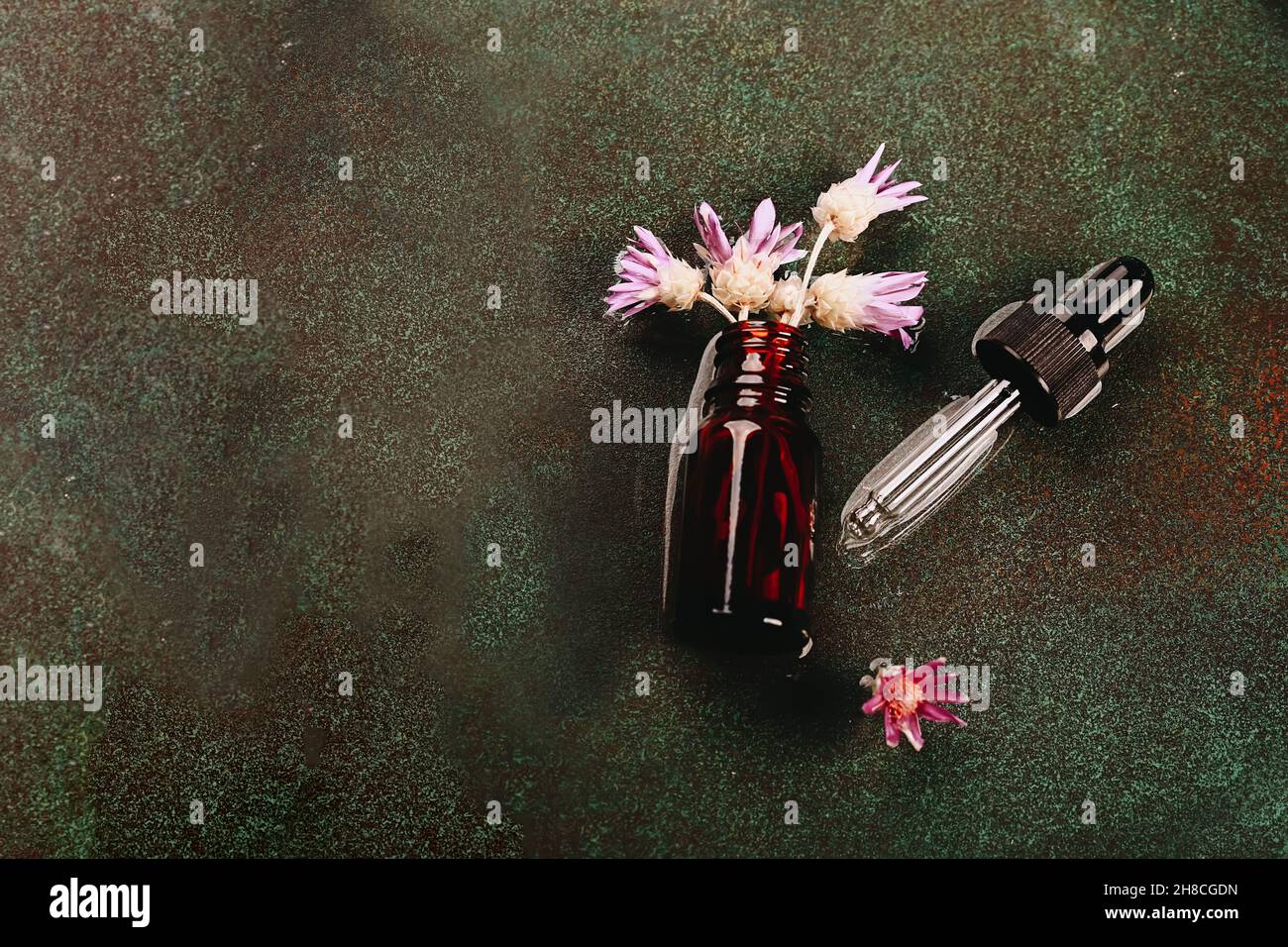 Cosmetics bottle dropper zero hi-res stock photography and images - Alamy