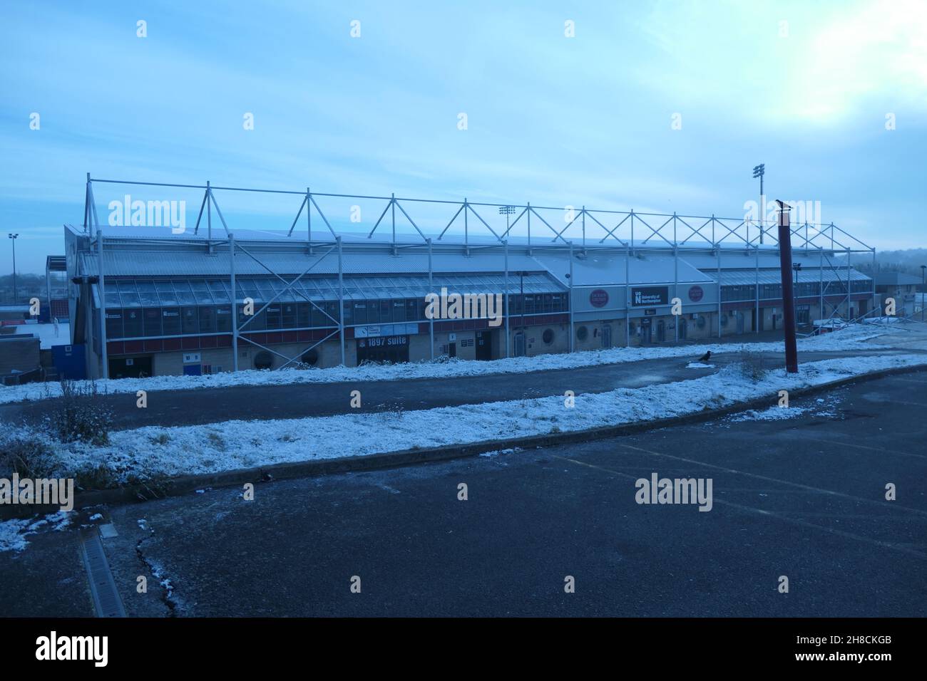 Slippery Slope Sign High Resolution Stock Photography and Images - Alamy