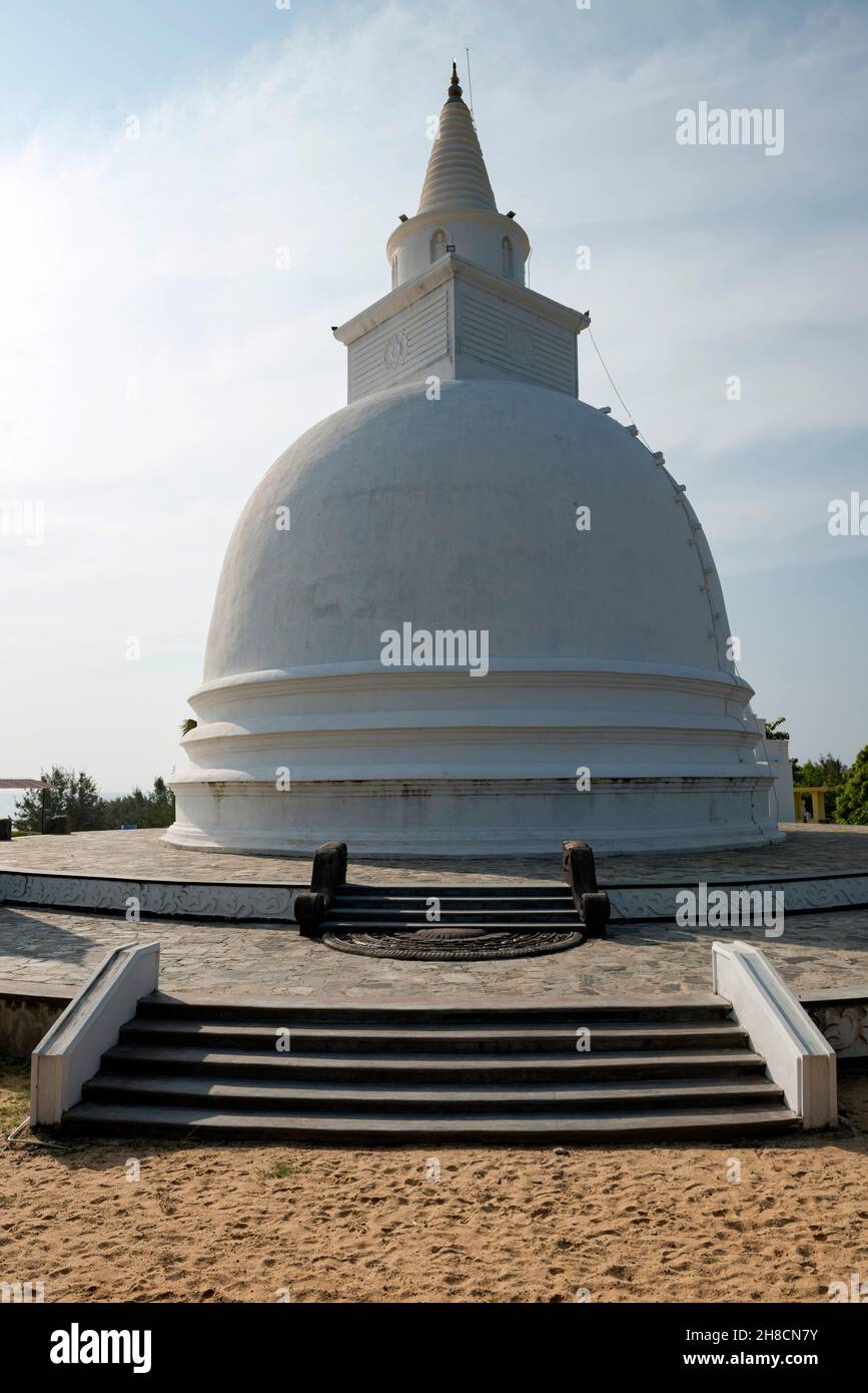 Muhudu maha viharaya temple hi-res stock photography and images - Alamy