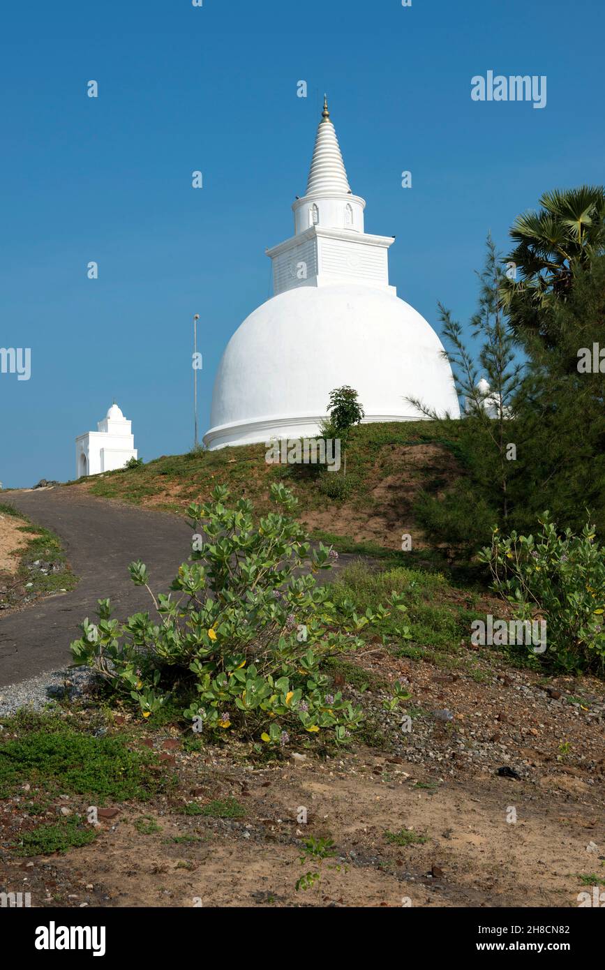 Muhudu maha viharaya temple hi-res stock photography and images - Alamy