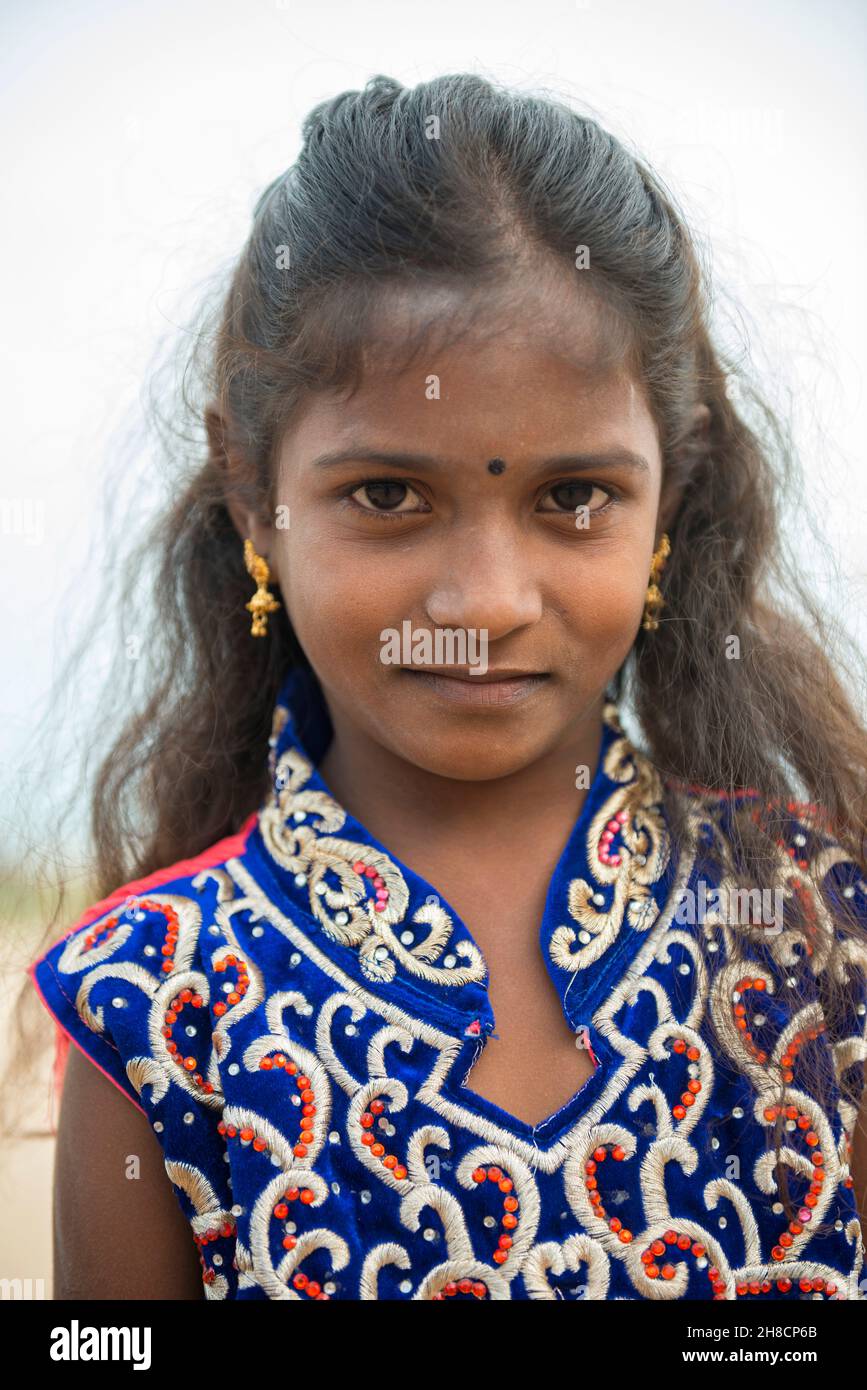 Enfant portrait hi-res stock photography and images - Alamy