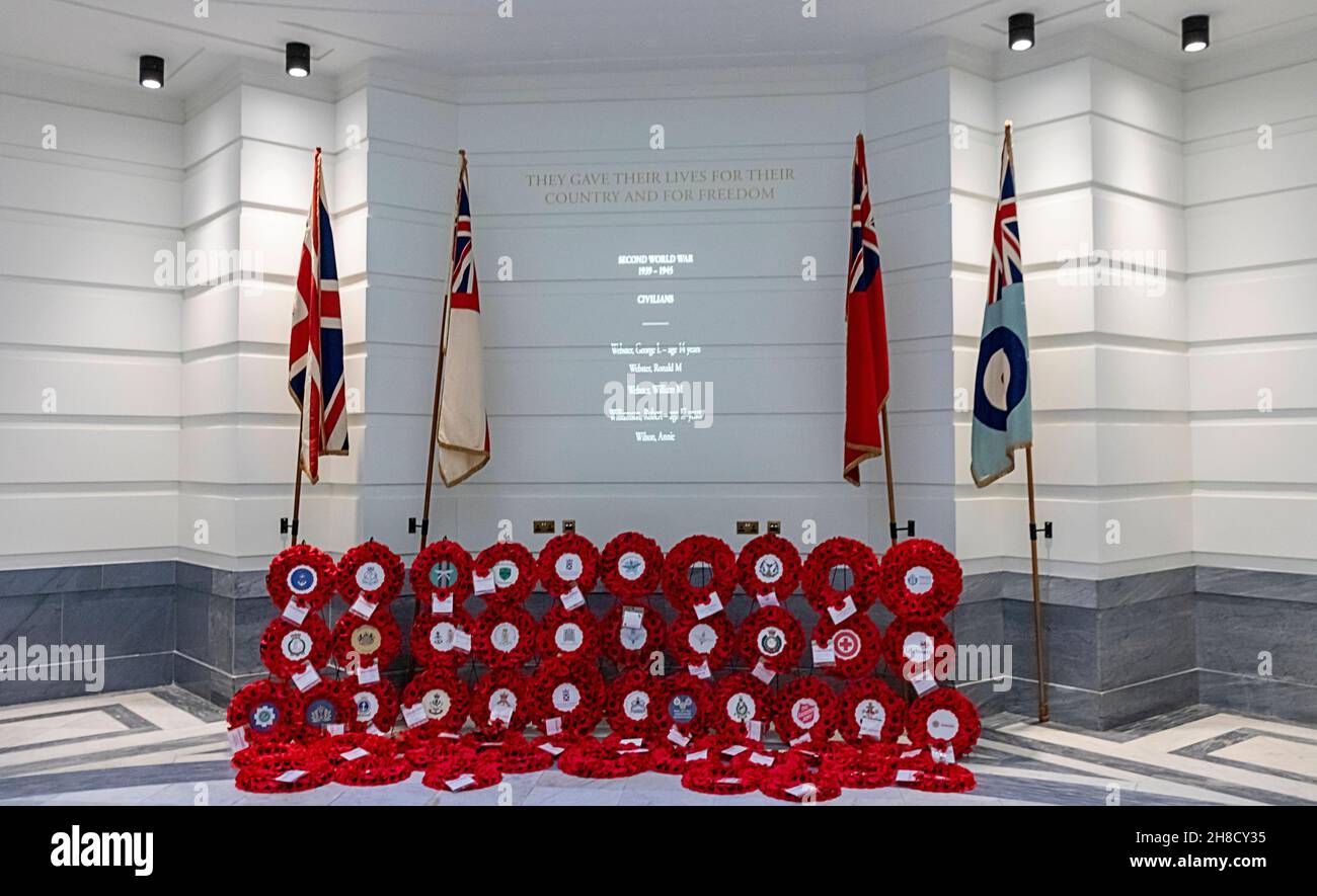 ABERDEEN CITY SCOTLAND ABERDEEN ART GALLERY REMEMBRANCE DAY MEMORIAL ...