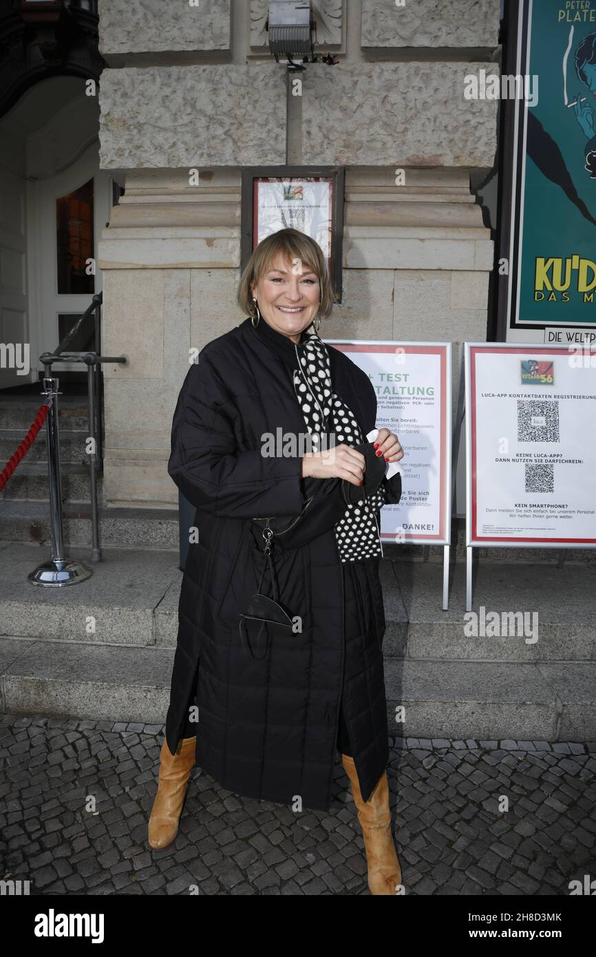 Andreja Schneider bei der Premiere des Musicals 'Ku'damm 56 - Das ...