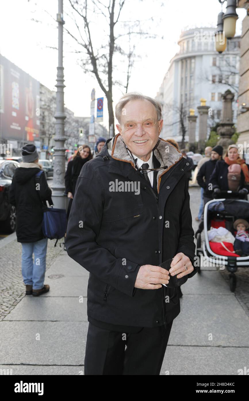 Georg Preuße bei der Premiere des Musicals 'Ku'damm 56 - Das Musical ...