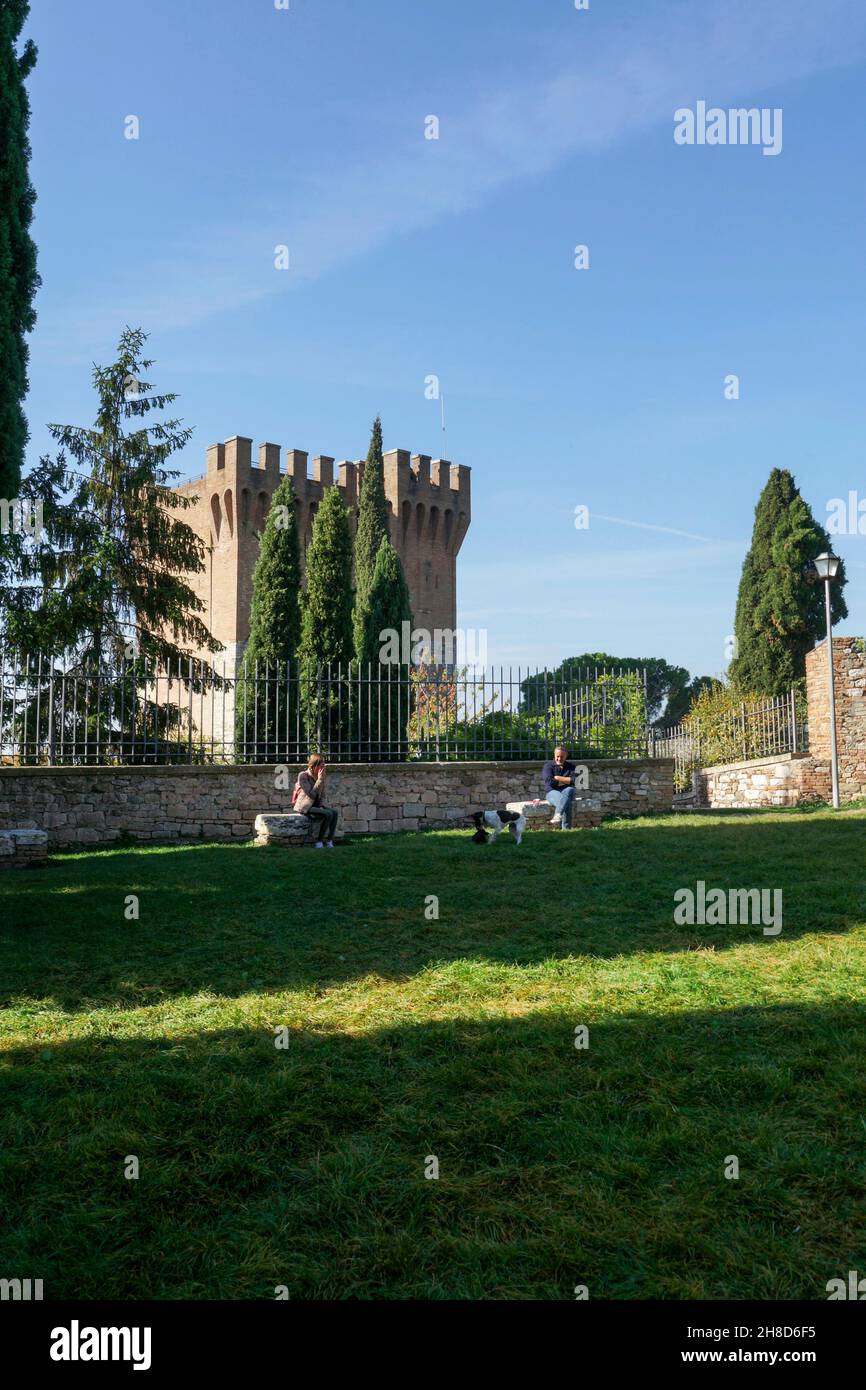 Old Town, View of the Tower of Porta Sant'Angelo gate, Perugia, Umbria ...