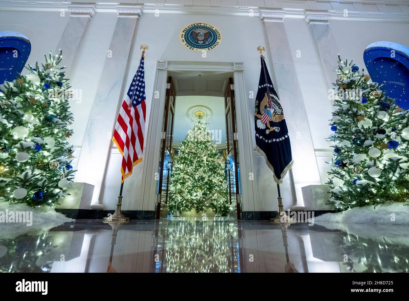 White house entrance hall dc hi-res stock photography and images - Alamy