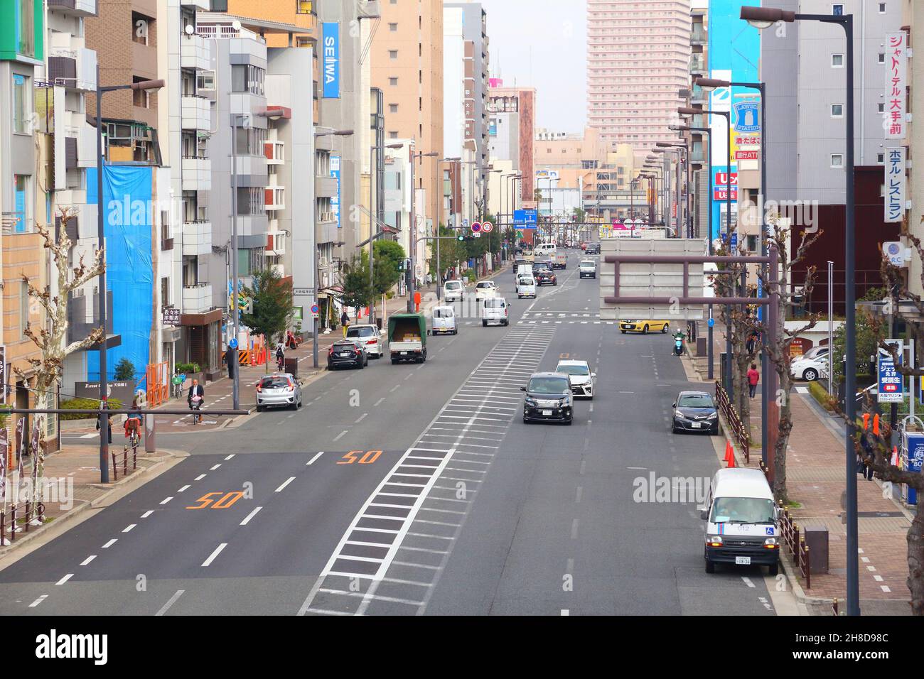 Traffic in osaka hi-res stock photography and images - Alamy