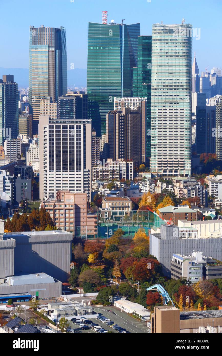 Tokyo city skyline. Capital city of Japan view with Roppongi and ...