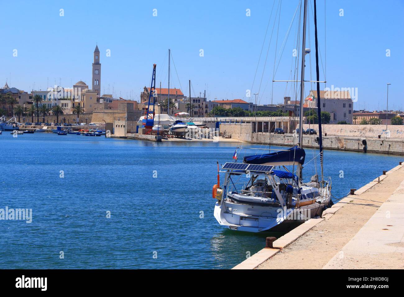 City skyline bari italy hi-res stock photography and images - Alamy
