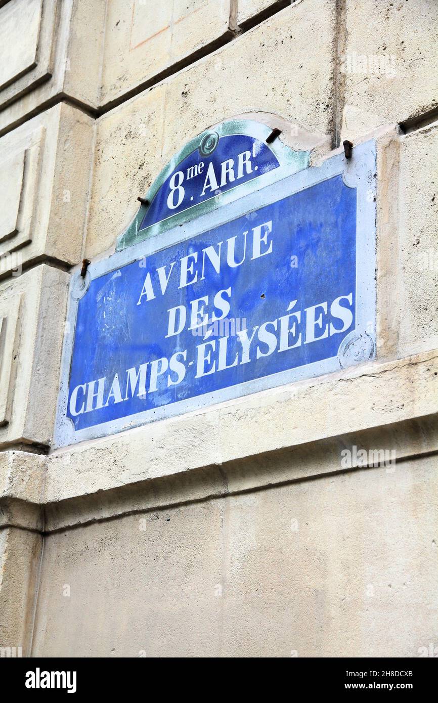 Paris address sign hi-res stock photography and images - Alamy