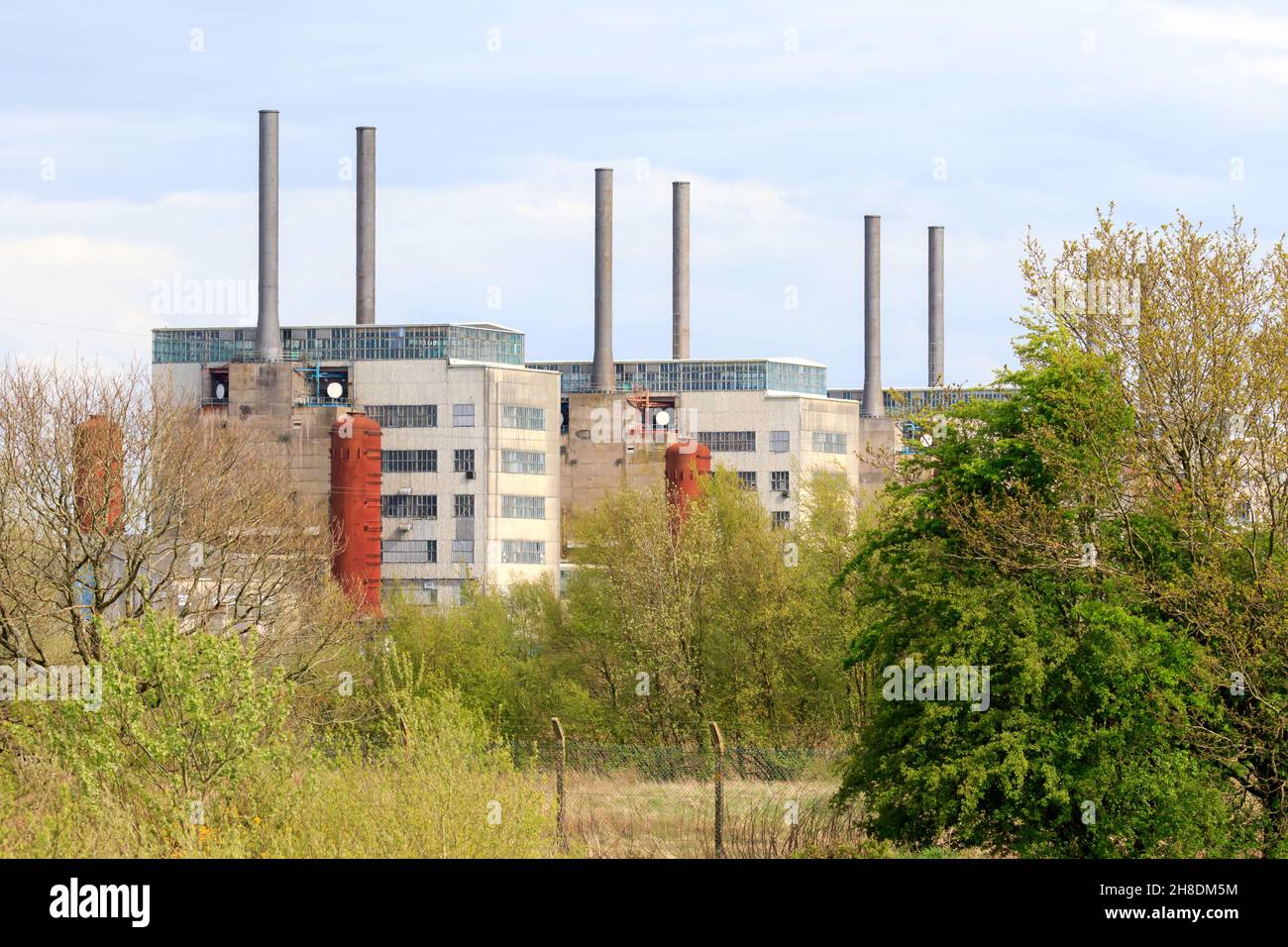 Old de nuclear power station Stock Photo - Alamy