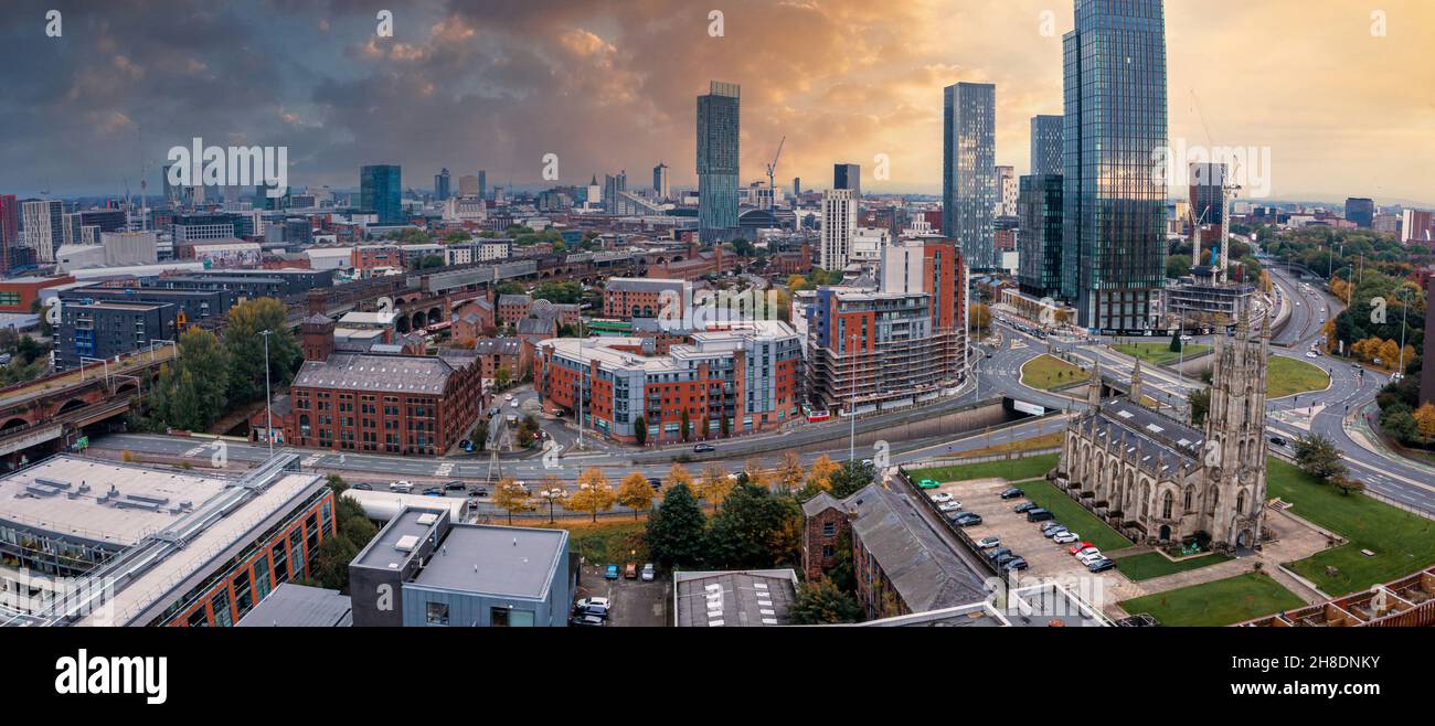 Aerial view of manchester hi-res stock photography and images - Alamy