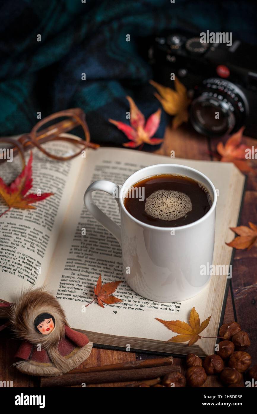 Coffee on book hi-res stock photography and images - Alamy