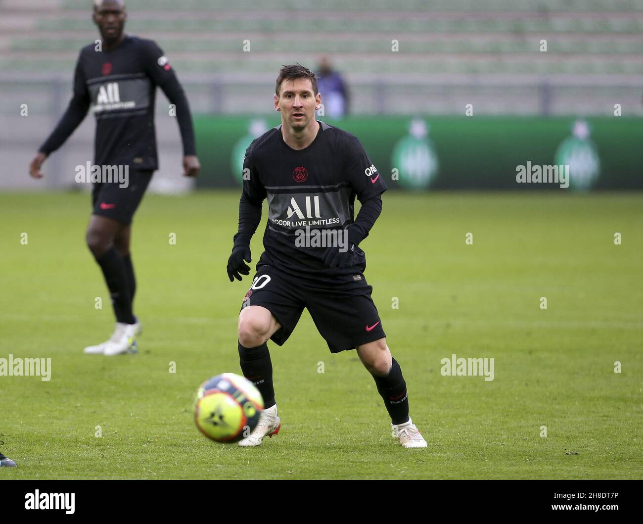 Messi psg hi-res stock photography and images - Alamy