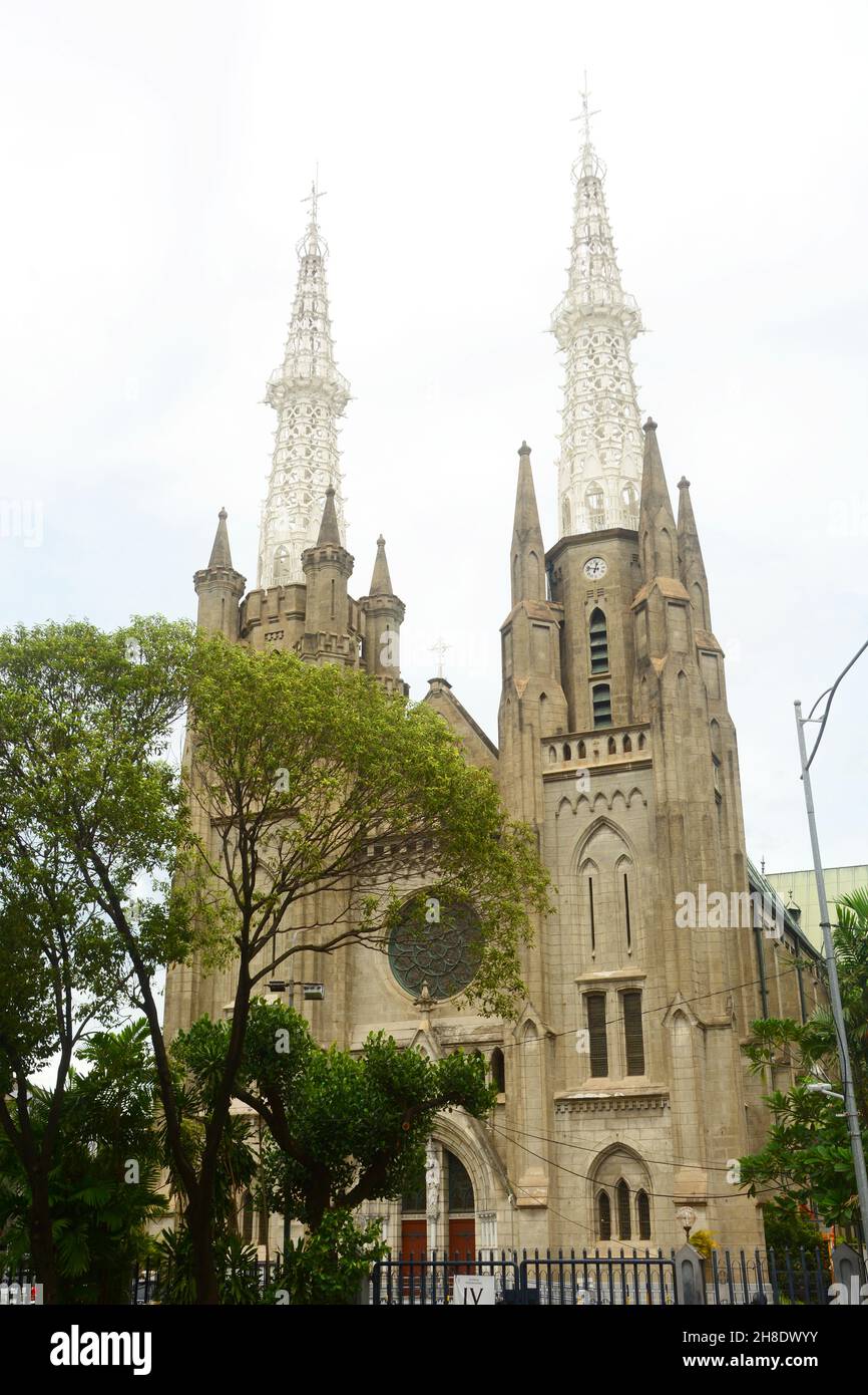 Jakarta cathedral architecture hi-res stock photography and images - Alamy