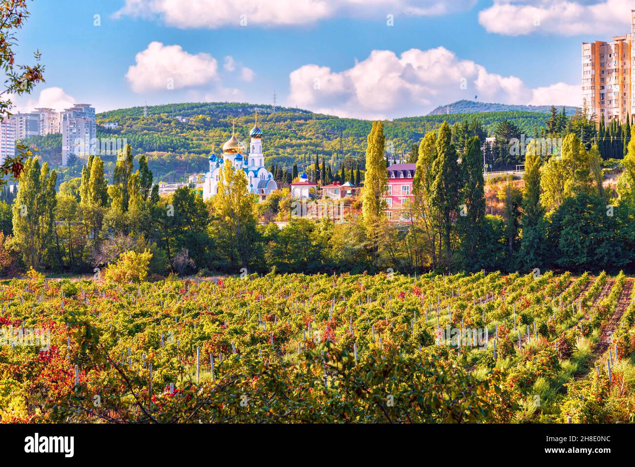Alushta hi-res stock photography and images - Alamy