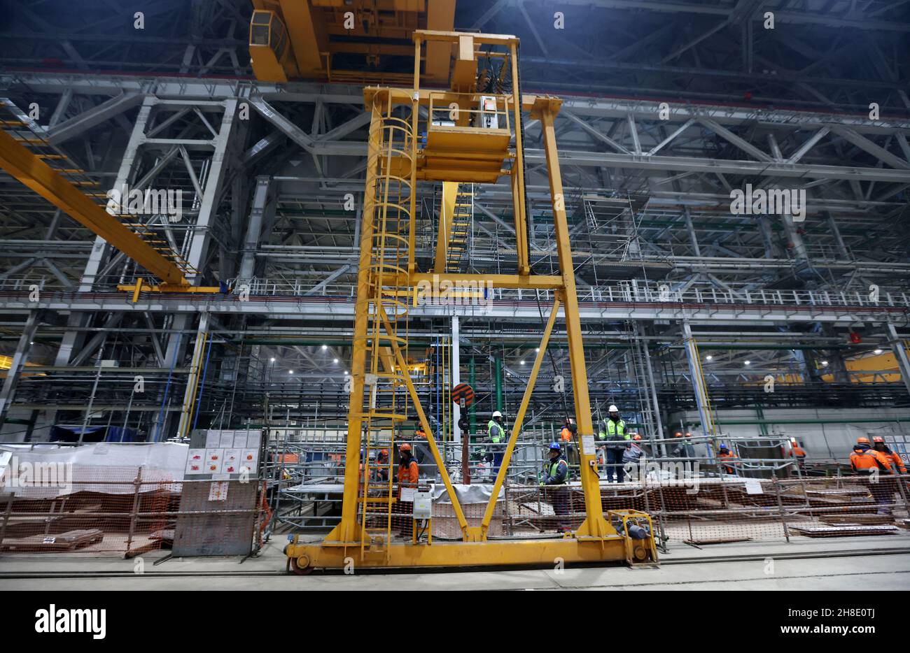 Gravity Based Structure High Resolution Stock Photography and Images ...