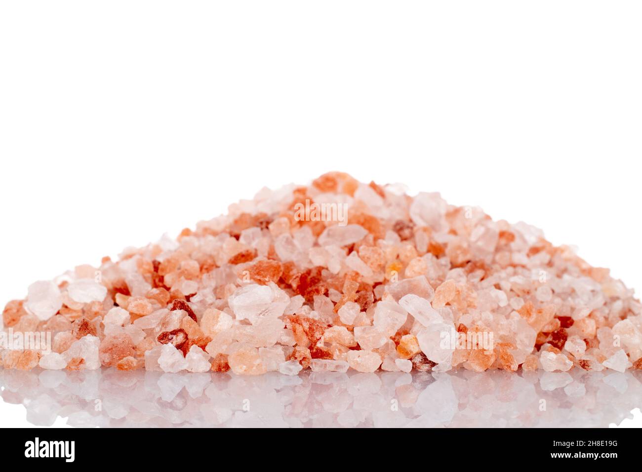 Himalayan salt crystals, close-up, isolated on white Stock Photo - Alamy