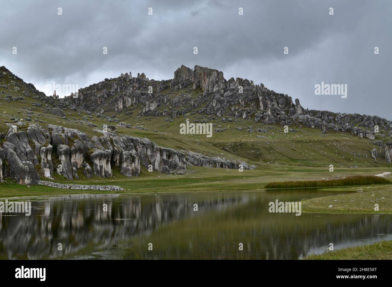 Piedra de puño hi-res stock photography and images - Alamy
