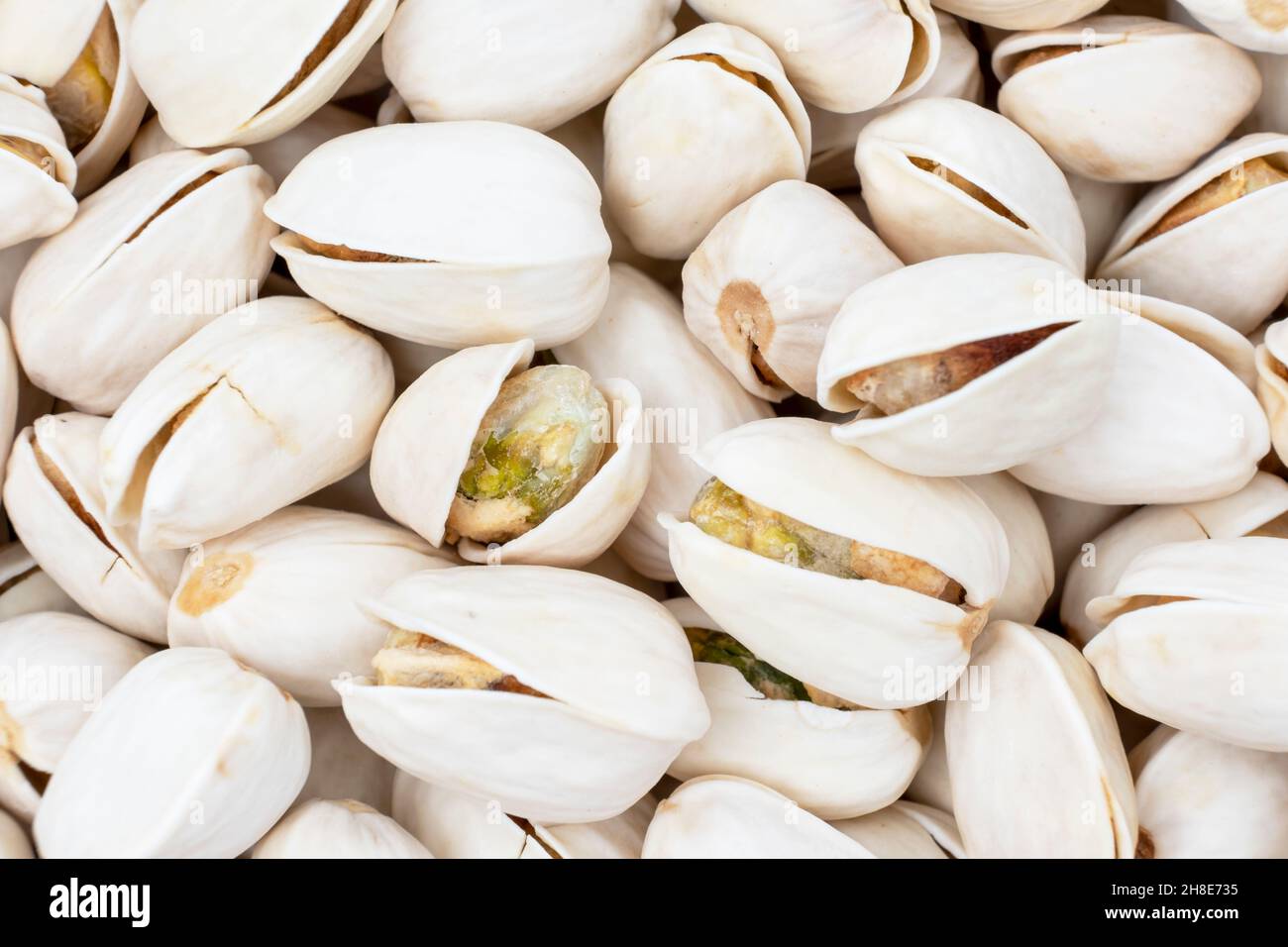 Roasted pistachio in shell Stock Photo - Alamy