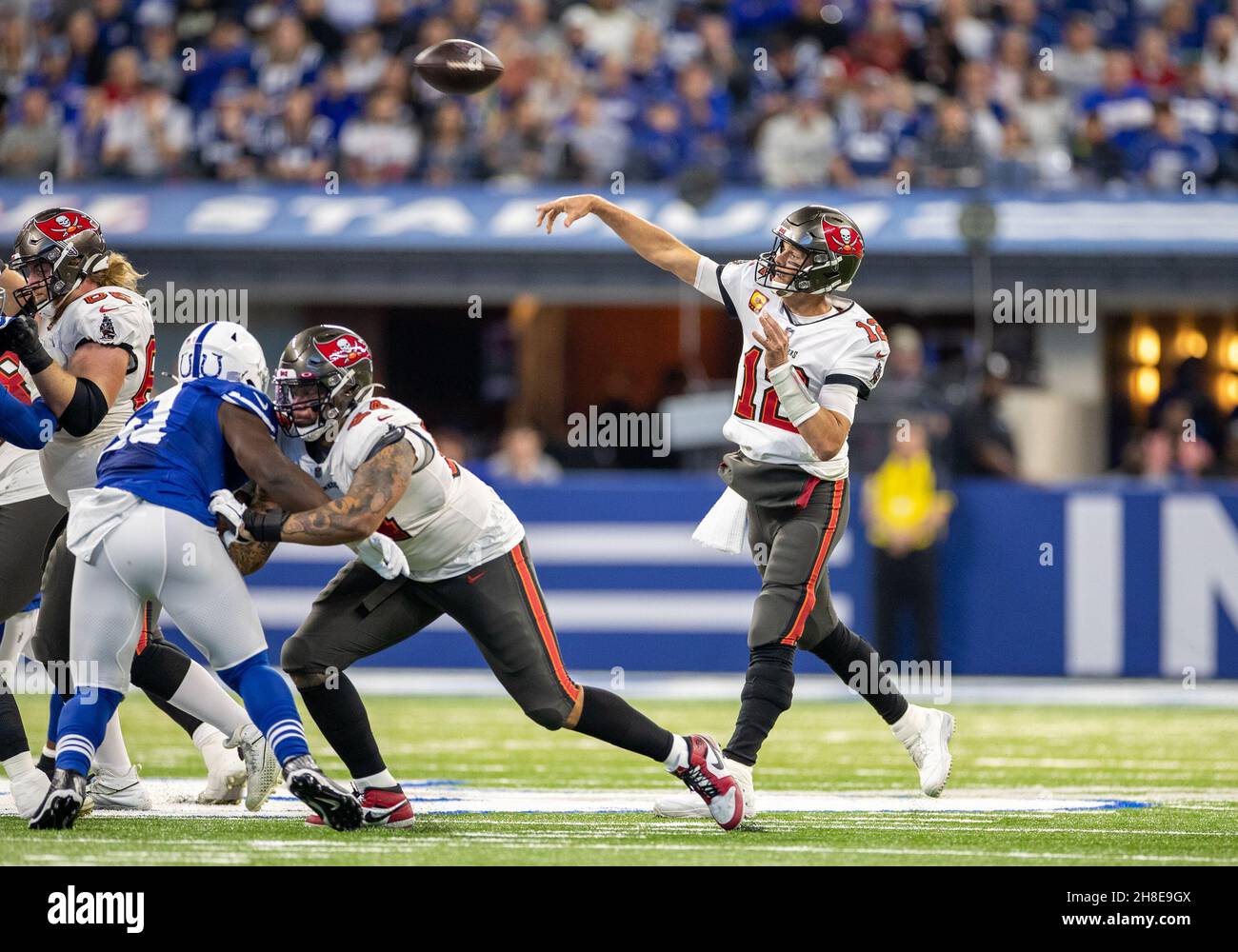 Indianapolis, Indiana, USA. 28th Nov, 2021. Tampa Bay Buccaneers quarterback Tom Brady (12 ...
