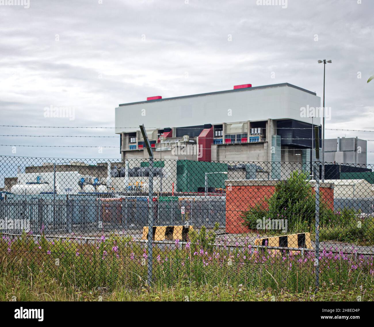 Heysham 1 and 2 Nuclear Power Stations Stock Photo - Alamy