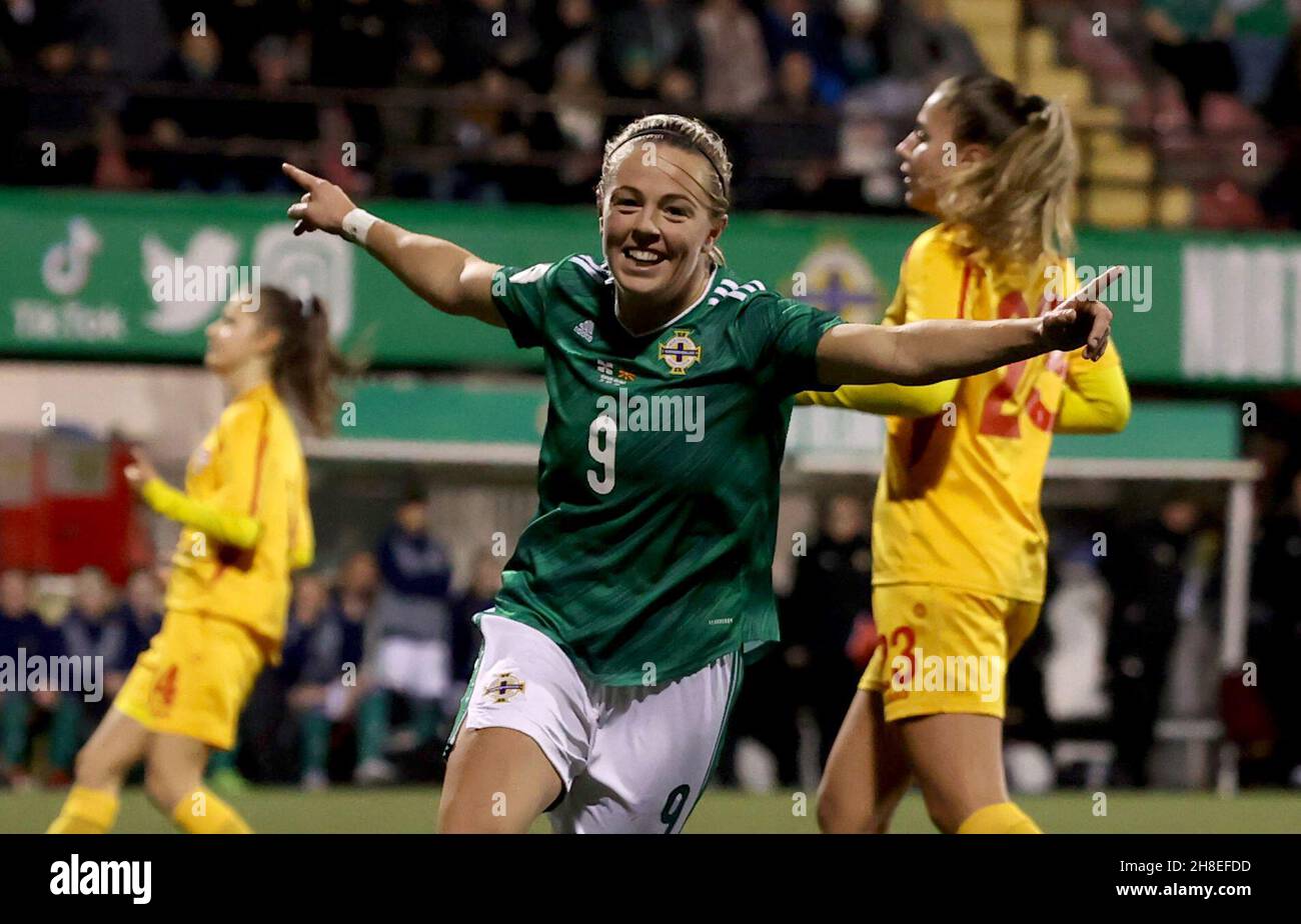 Simone magill northern ireland women hi-res stock photography and ...