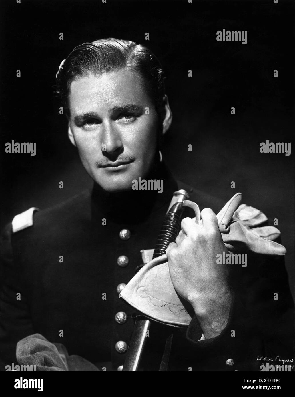 ERROL FLYNN Portrait as Jeb Stuart in SANTA FE TRAIL 1940 director ...